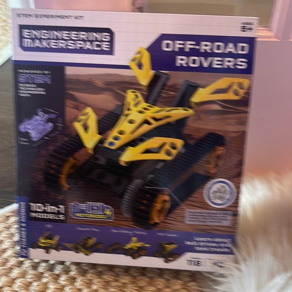engineering makerspace | Toys | Engineering Maker Space Off Road Rovers ...